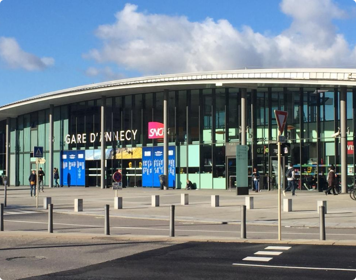 Renovation of Annecy train station - Bulldozair